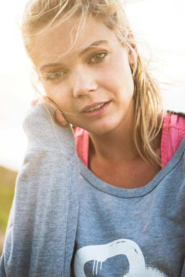 Splendide Model Anna Maria J